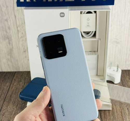 Xiaomi 13, 12/256 ГБ