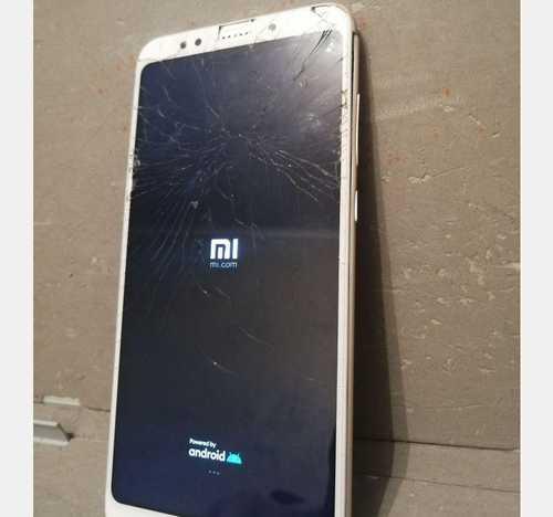 Xiaomi Redmi 5 Plus, 3/32 ГБ