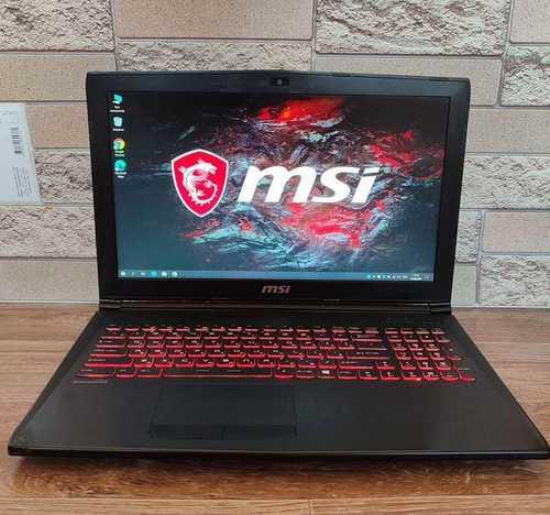 Игровой ноутбук MSI i5/8gb/240gb/GTX1050 4gb