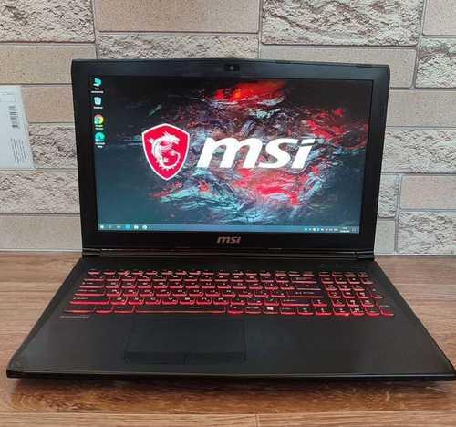 Игровой ноутбук MSI i5/8gb/240gb/GTX1050 4gb