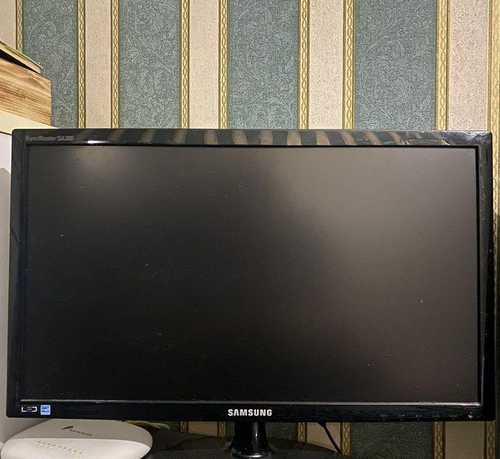 Монитор Samsung syncmaster SA300