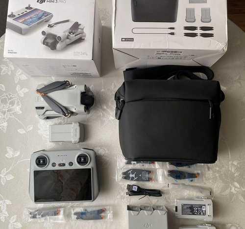 Квадрокоптер DJI Mini 3   Fly More Kit