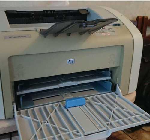 Принтер hp LaserJet 1020