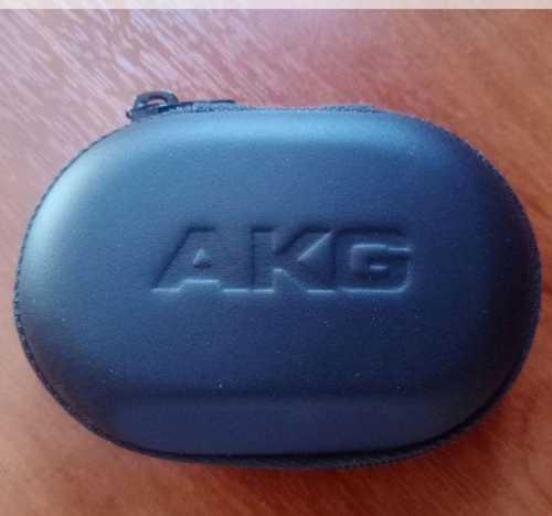 Чехол для наушников AKG