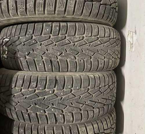 Michelin Agilis 81 Snow-Ice 19.5/65 R15