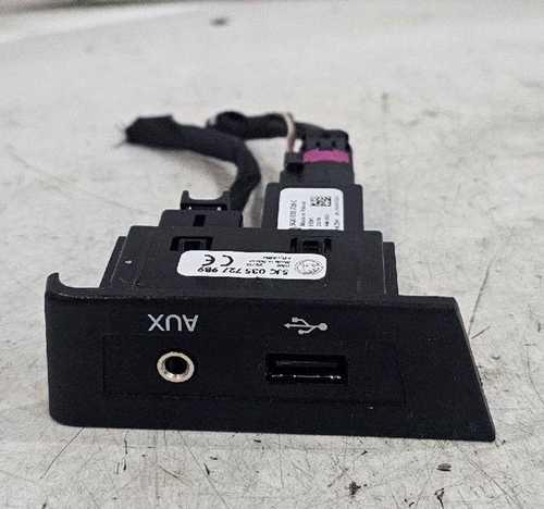 Разъем USB AUX Skoda Rapid