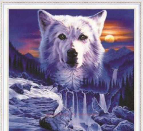 Алмазная мозаика 30x30 Большой белый волк над гора