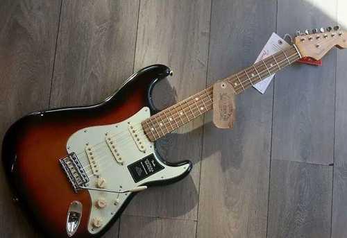 Электрогитара Fender Stratocaster + Аксессуары