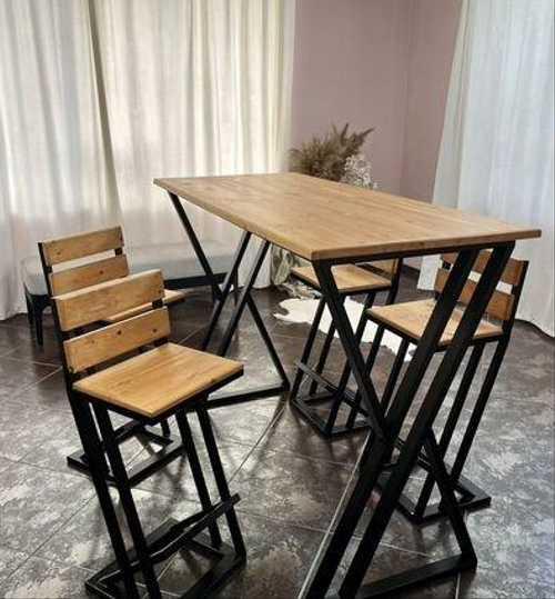 Барный стол и стулья