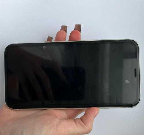 iPhone Xr, 128 ГБ