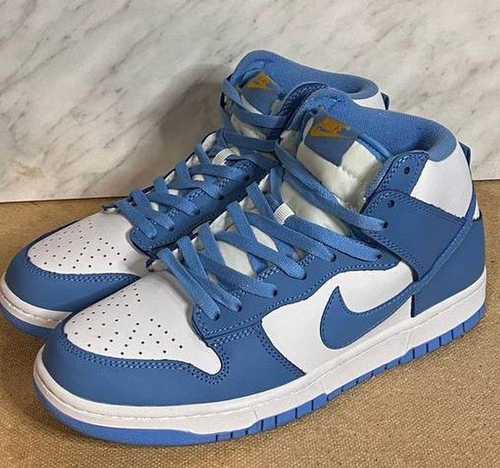 Кроссовки зимние Nike Dunk