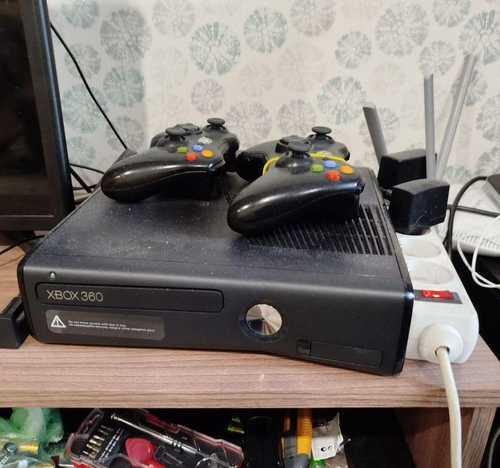 Xbox 360 slim 500gb Freeboot Rgh 3.0