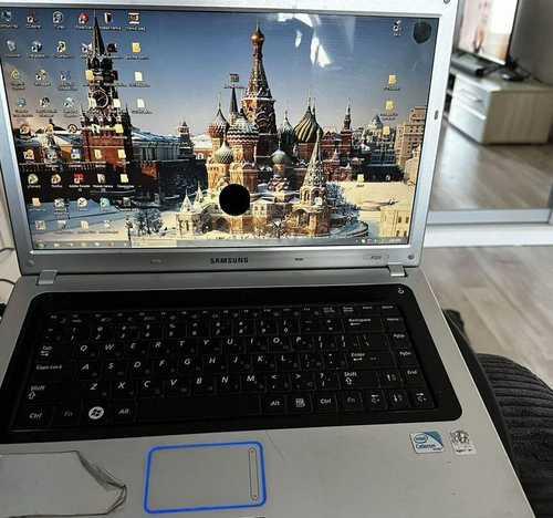 Ноутбук Samsung r520