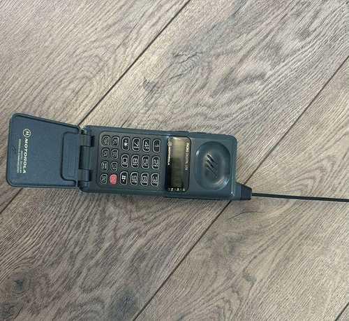 Ретро мобильный телефон Motorola S5002A