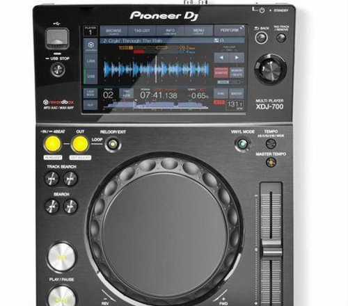 Pioneer XDJ- 700 Pioneer Djm-800