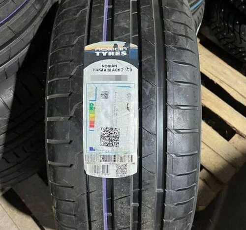 Nokian Tyres Hakka Black 2 SUV 265/40 R21 105