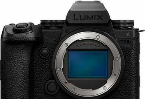 Panasonic S5 II X