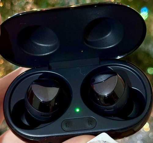 Наушники Samsung Galaxy Buds 