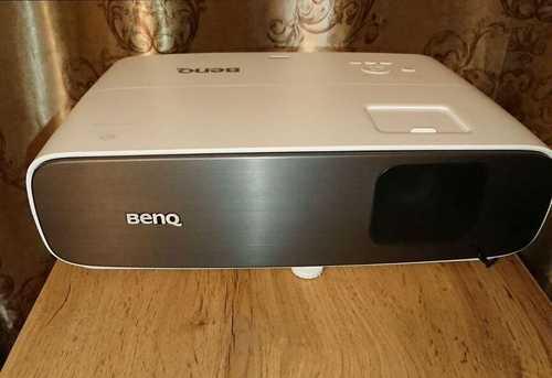 Проектор BenQ W2700 / 3550 4K HDR
