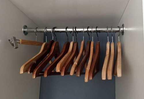 Продам плечики для одежды деревянные