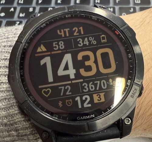 Смарт часы garmin fenix 7 saphire solar