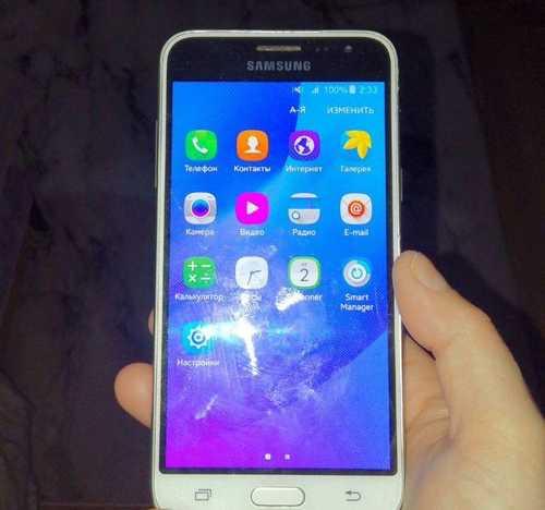 Samsung Galaxy J3 (2016) SM-J320H/DS, 8 ГБ