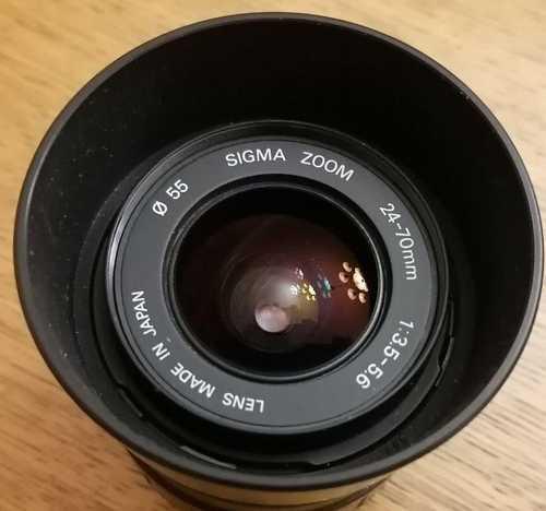 Sigma zoom 24-70 / 3,5-5,6