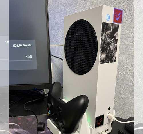 Xbox series s 512gb 2 геймпада