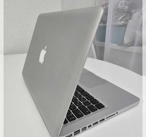 Apple macbook pro 13