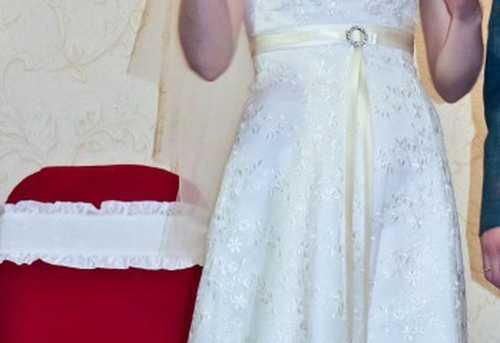 На стройных и худеньких свадебное платье