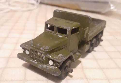 Модель военного грузовика СССР 1:43