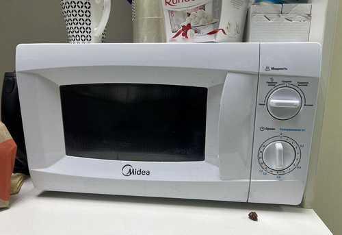 Микроволновая печь Midea mm720cke