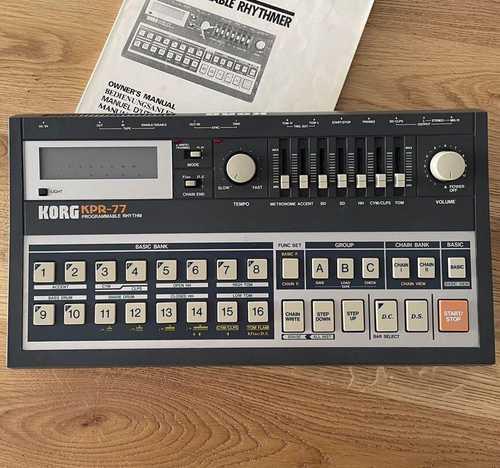 Korg KPR-77 винтажная аналоговая драм машина 1982