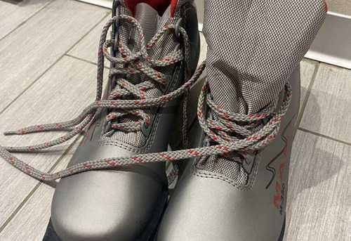 Ботинки лыжные новые Marax M-350/ 37 размер