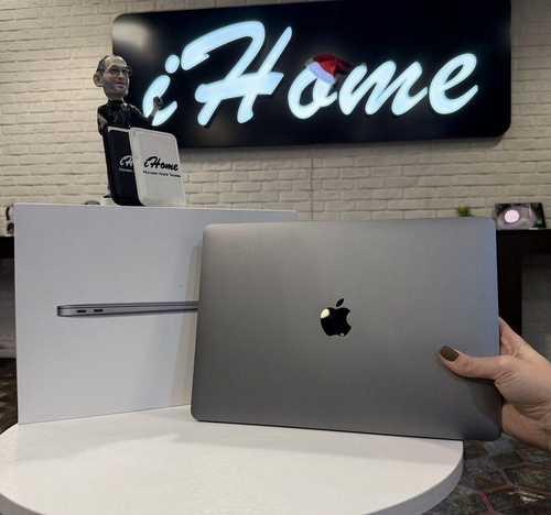 MacBook Air 13 (2020, M1), 1000 ГБ, Apple M1, RAM 8 ГБ