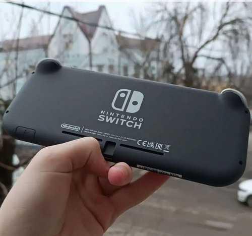 Nintendo switch lite с играми