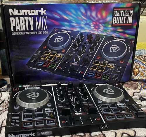 Dj контролер Numark Party mix