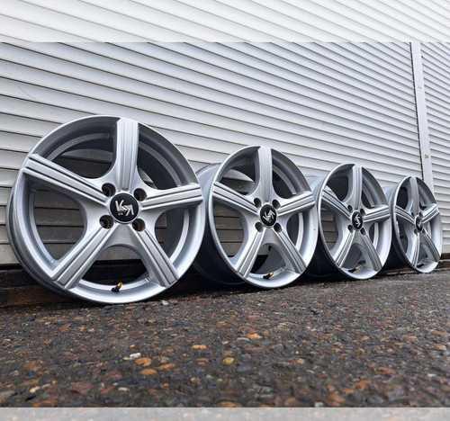 Комплект GTR Style кик (K&K) Wheels 4х100 R15