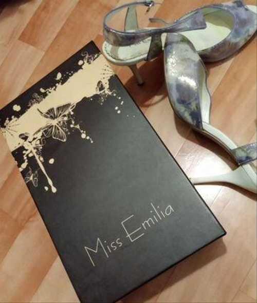 Босоножки женские 38 размер,Miss Emilia