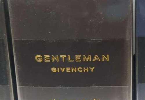 Givenchy Gentleman и Initio