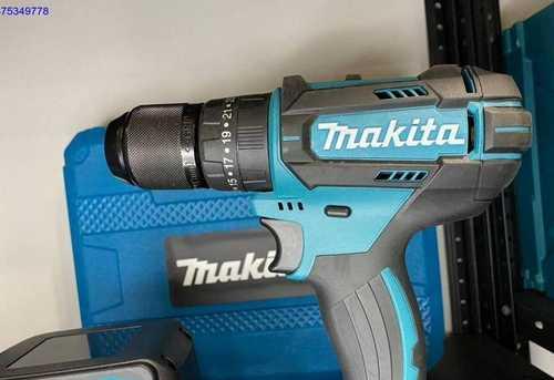 Дрель-Шуруповерт Makita 18V с двумя АКБ