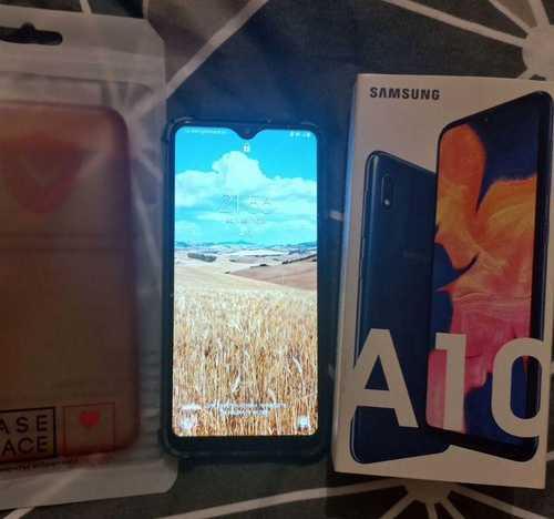 Samsung Galaxy A10, 2/32 ГБ