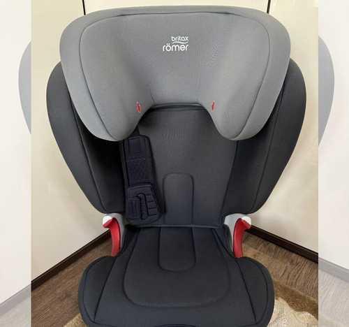 Автокресло Britax Romer Kidfix XP 15-36 кг