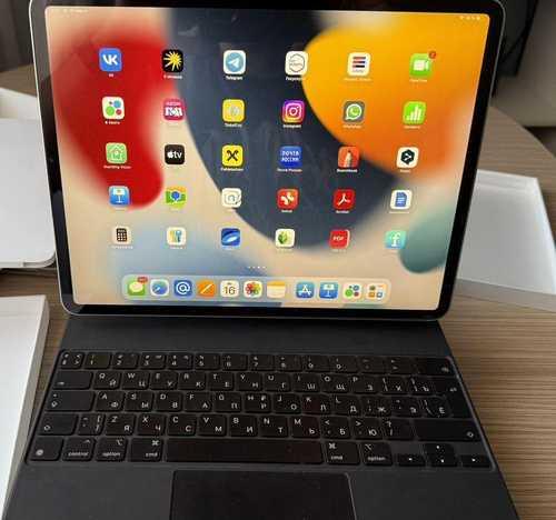 iPad pro 12.9 2020 256gb   клавиатура