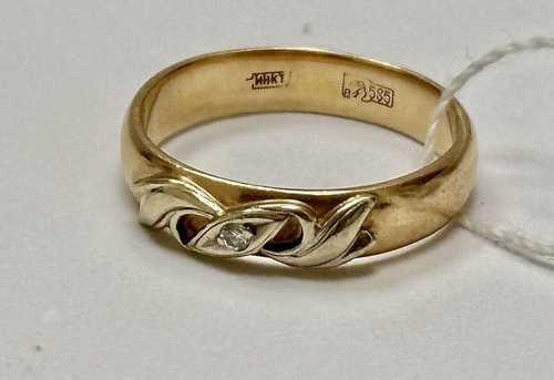Золотое кольцо с бриллиантом 15.75 р.(L14)