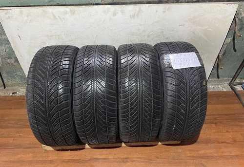 Goodyear UltraGrip 8 245/45 R18