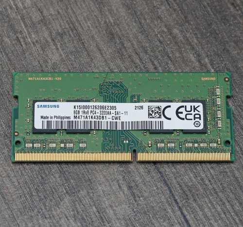 Samsung DDR4 M471A1K43DB1-CWE 8GB