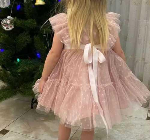 Платье праздничное новое