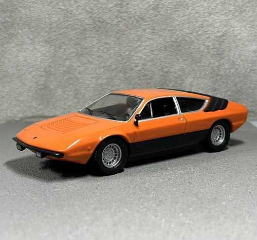 Коллекционная модель Lamborghini Urraco 1:43 DeA