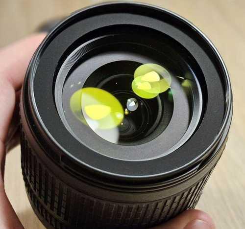 Nikon 18-105mm f/3.5-5.6G AF-S ED DX VR Nikkor